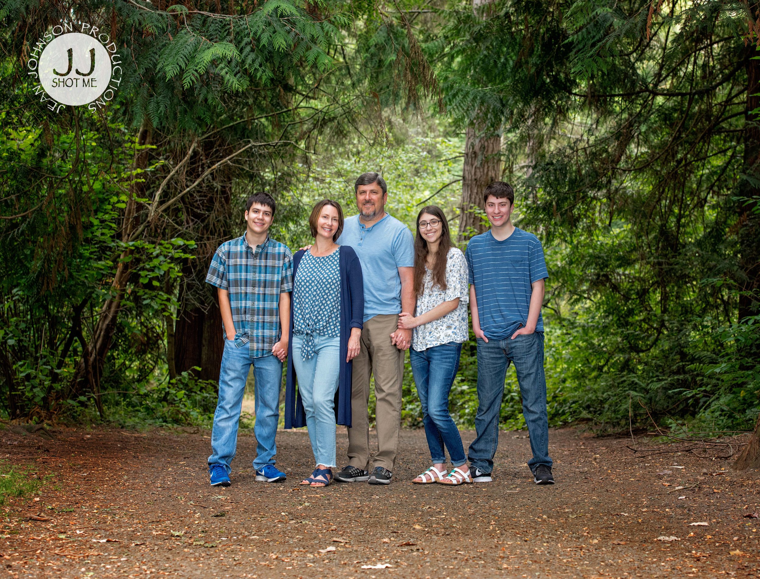 THE KENT FAMILY | WEST SEATTLE FAMILY PORTRAITS — JEAN JOHNSON PORTRAITS