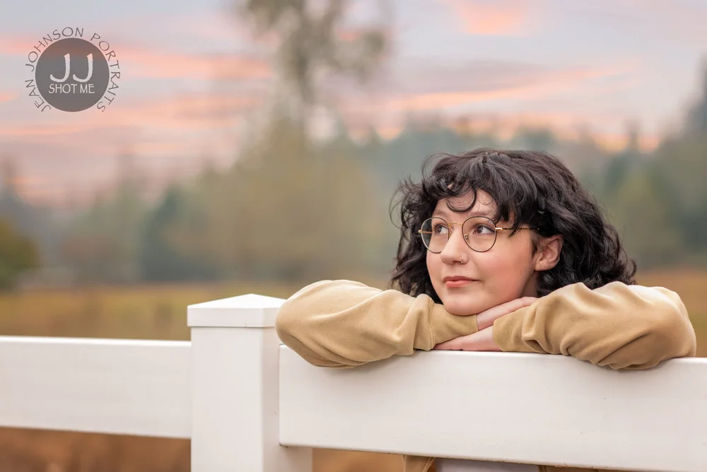 ELEANOR'S SENIOR PORTRAITS | MAPLE VALLEY SENIOR PHOTOGRAPHER — JEAN ...