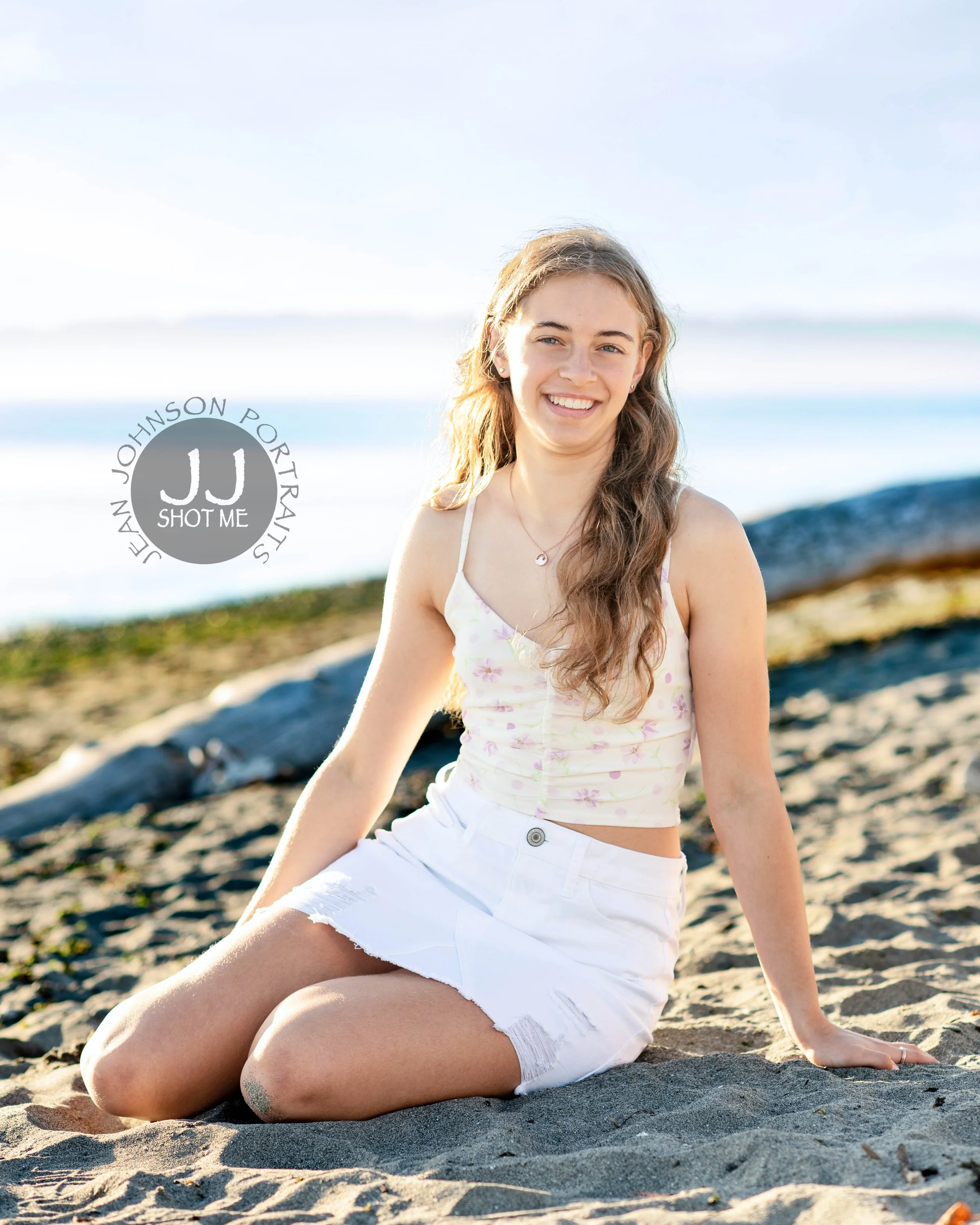 SEATTLE SENIOR PORTRAIT PHOTOGRAPHER | CLASS OF 2023 PHOTOS — JEAN ...