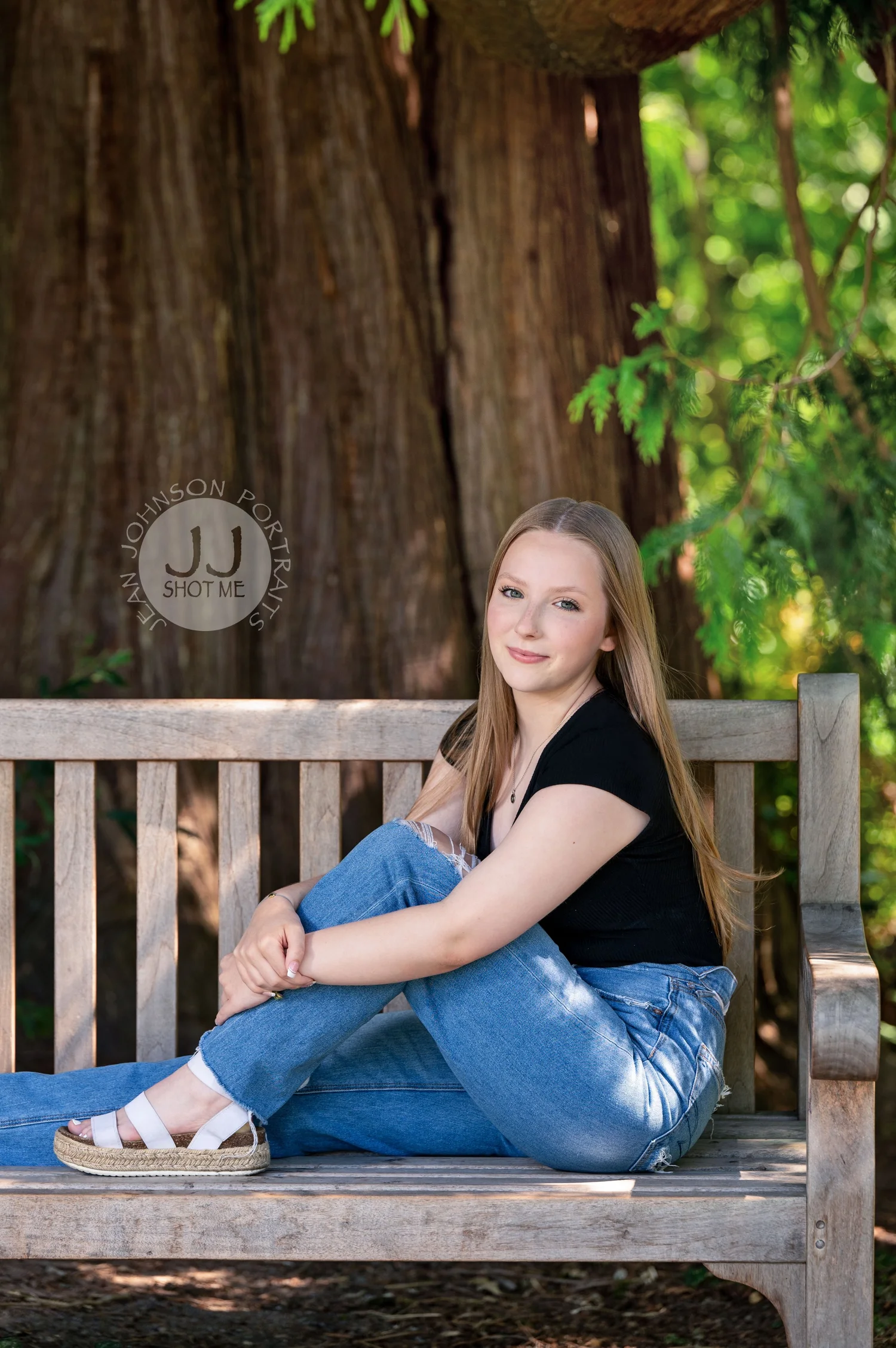 ANNA'S SENIOR PORTRAITS | BELLEVUE BOTANICAL GARDENS | SNOFALLS ...