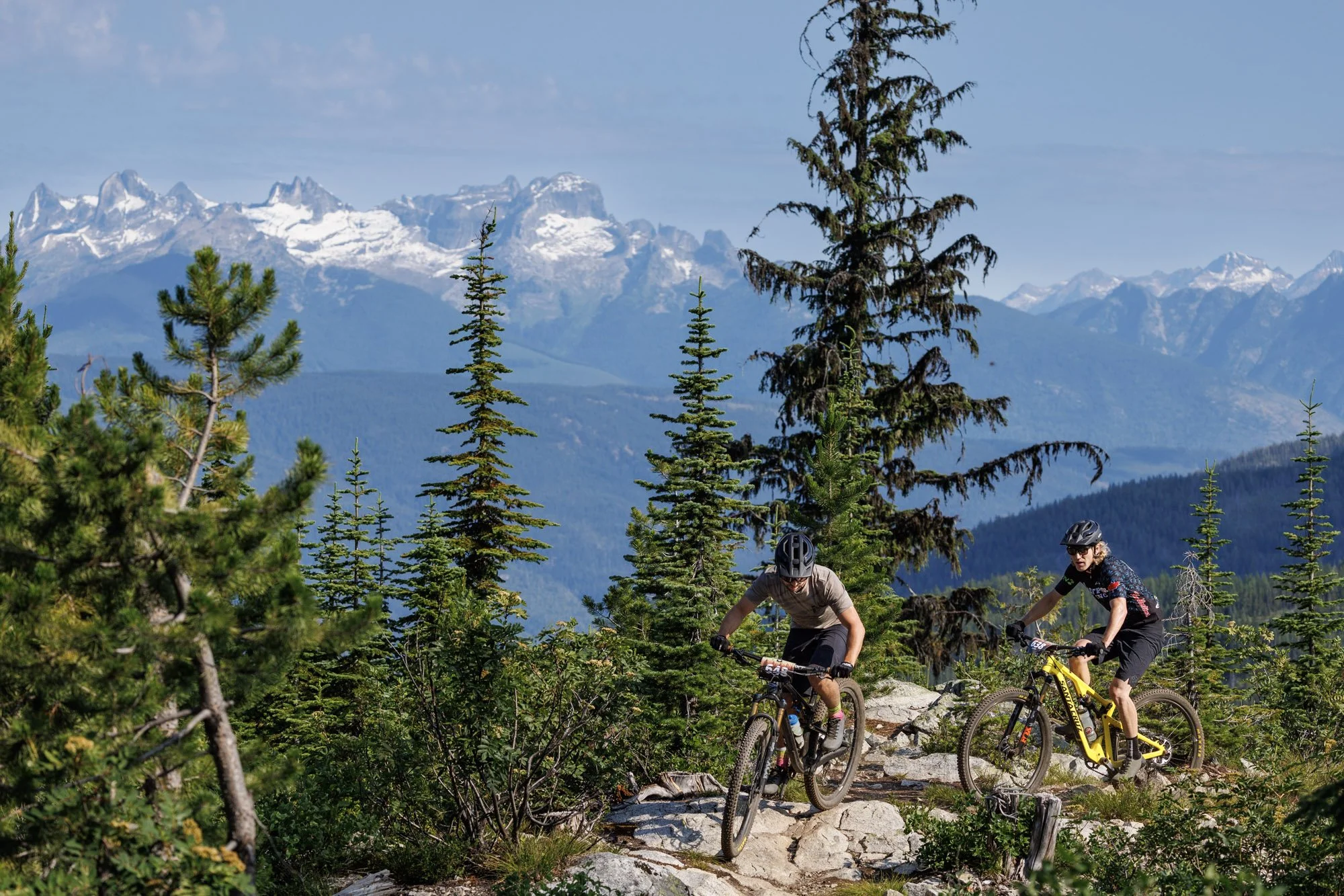 SingleTrack 6: Ride the West