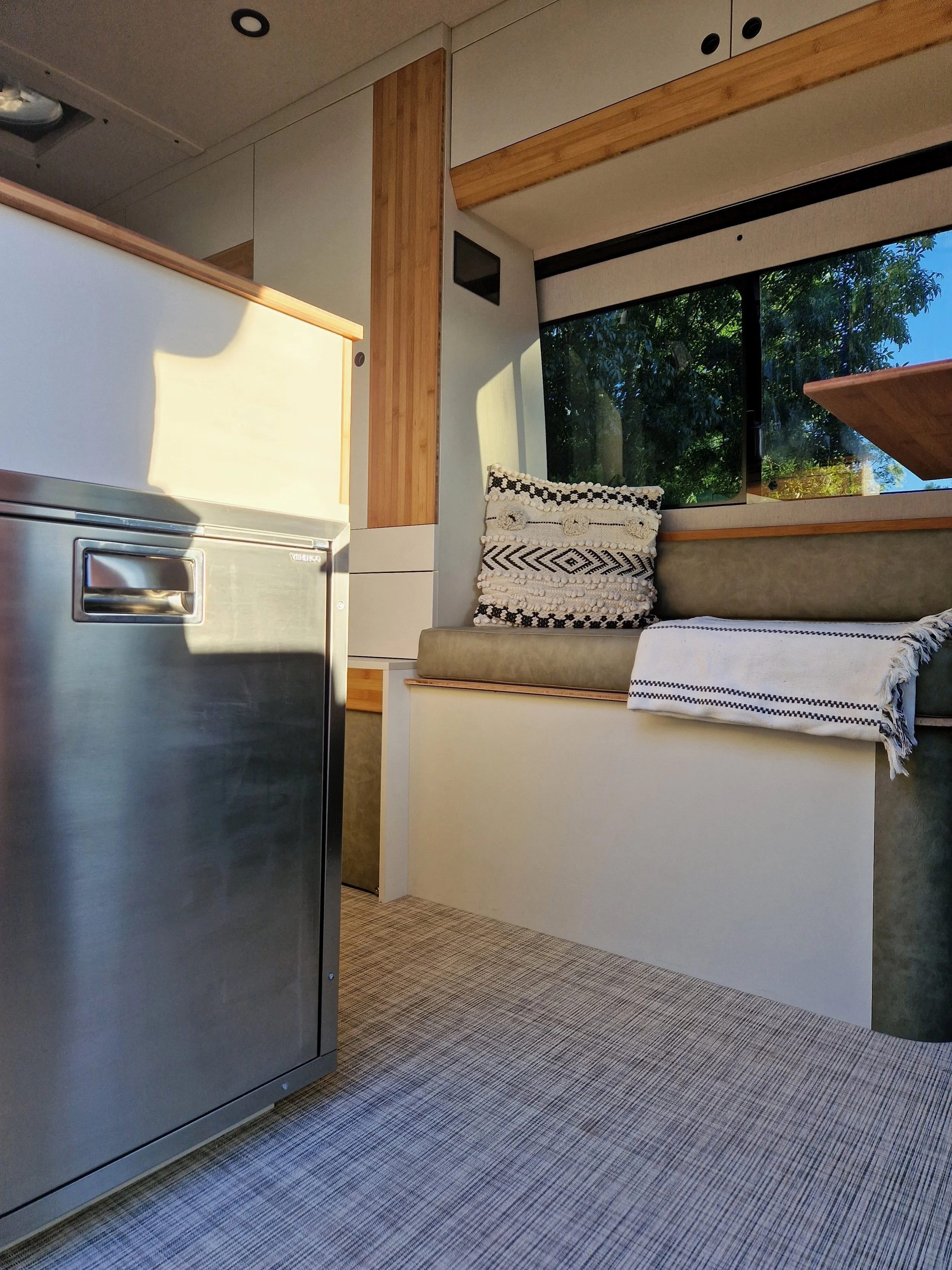 Camperbouw — OFF-GRID Campers