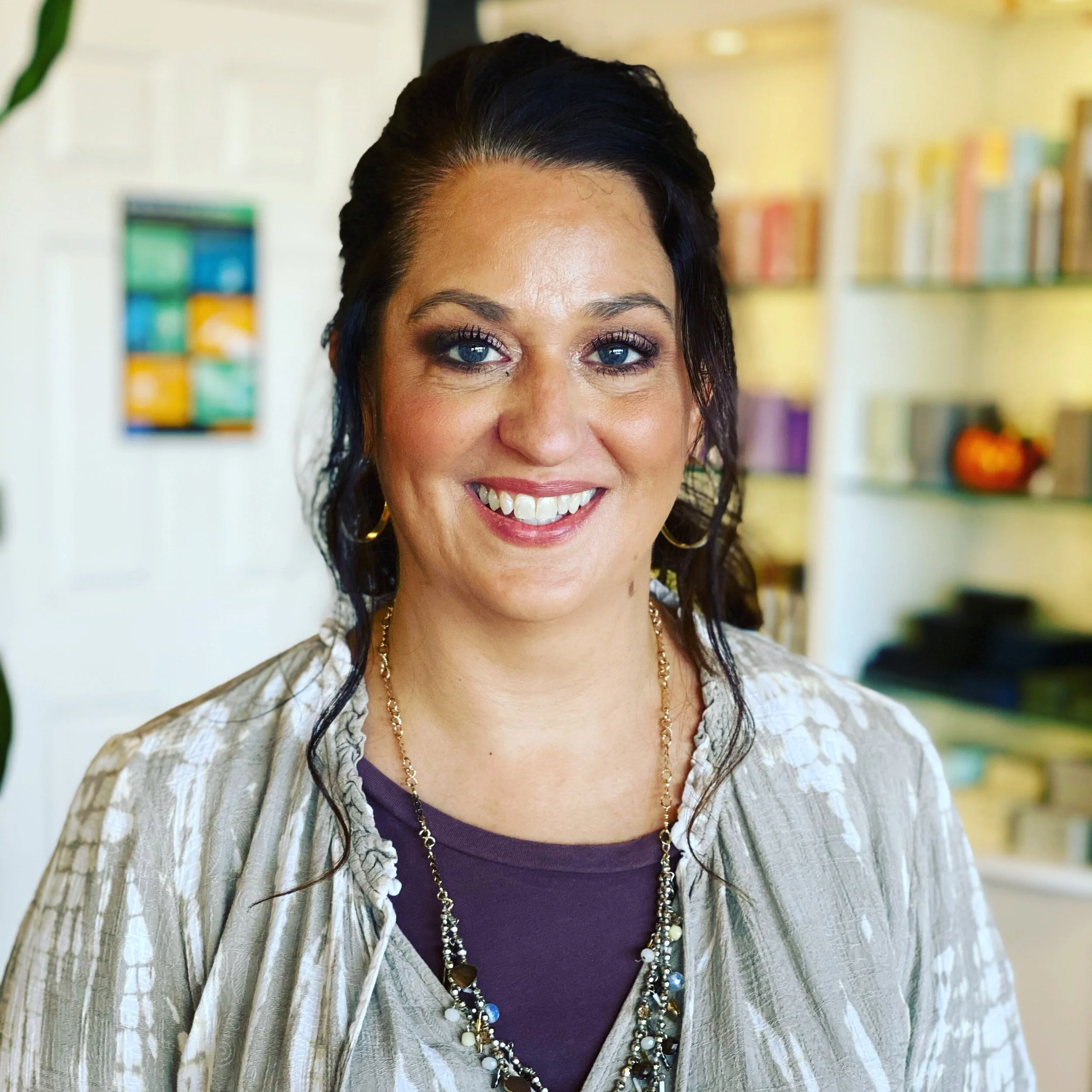 Taylor Reinhardt, hair stylist, color specialist, and design — SAVINA ...