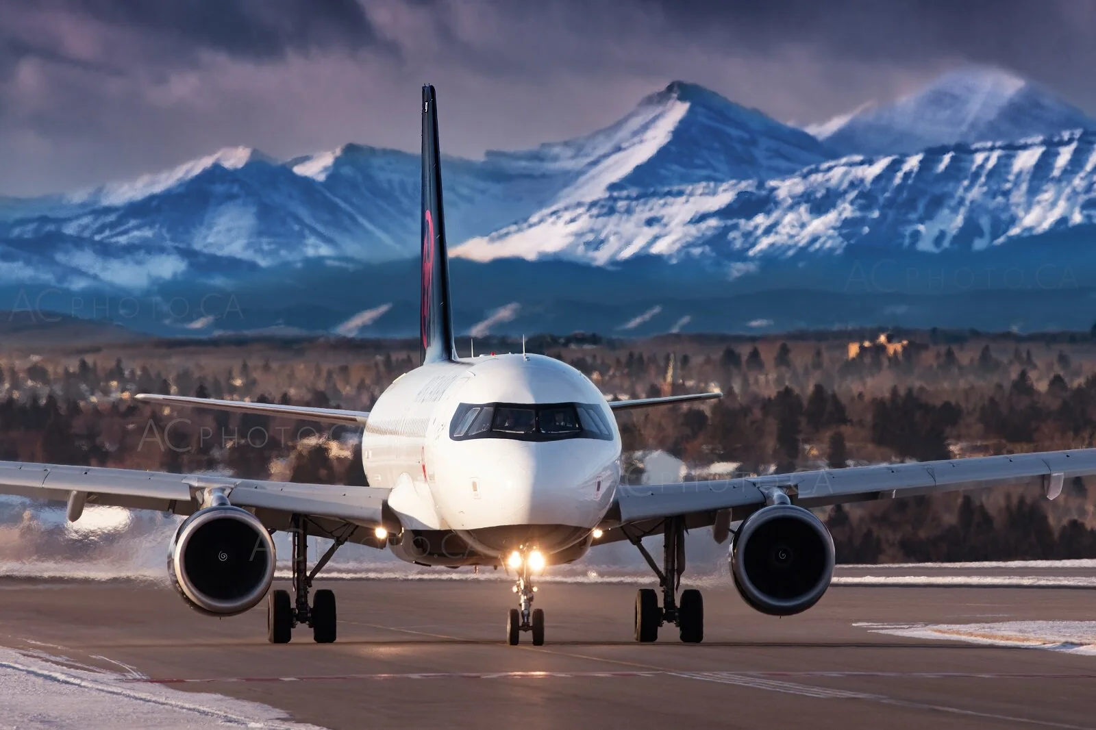 Air Canada — Calgary Planes