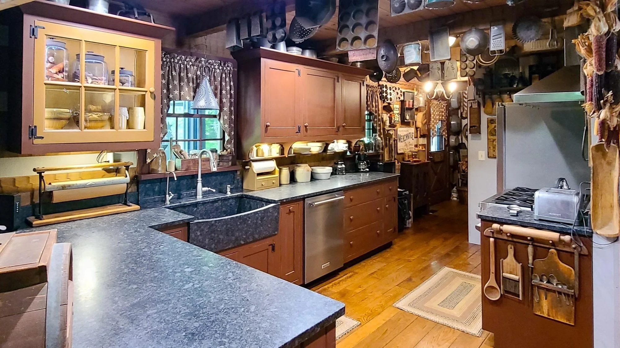 Primitive Colonial Kitchens | Besto Blog