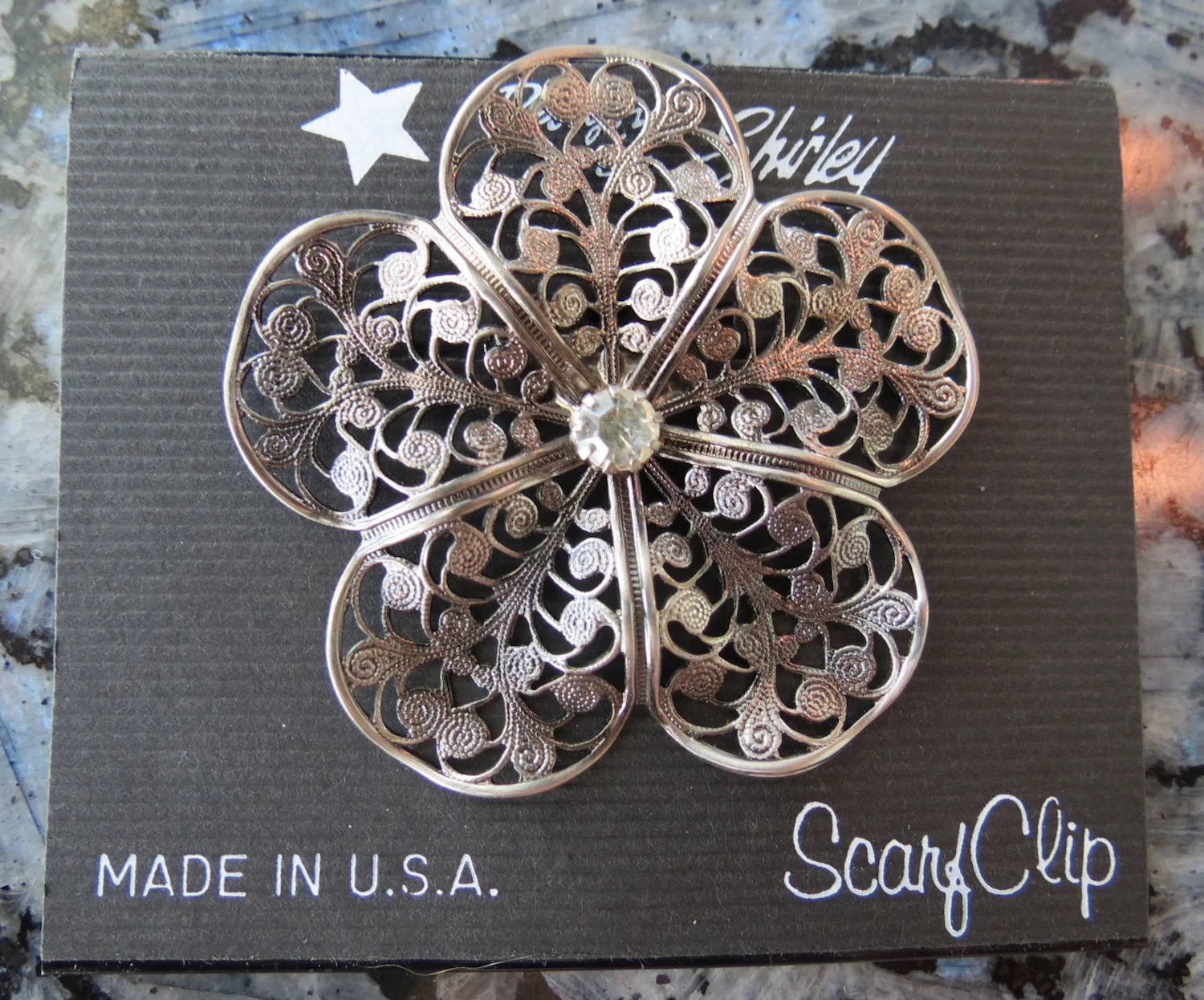 Jeri-Lou Scarf Clips — Scarves and More