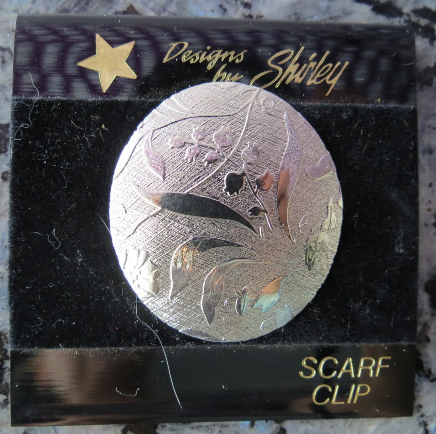 Jeri-Lou Scarf Clips — Scarves and More