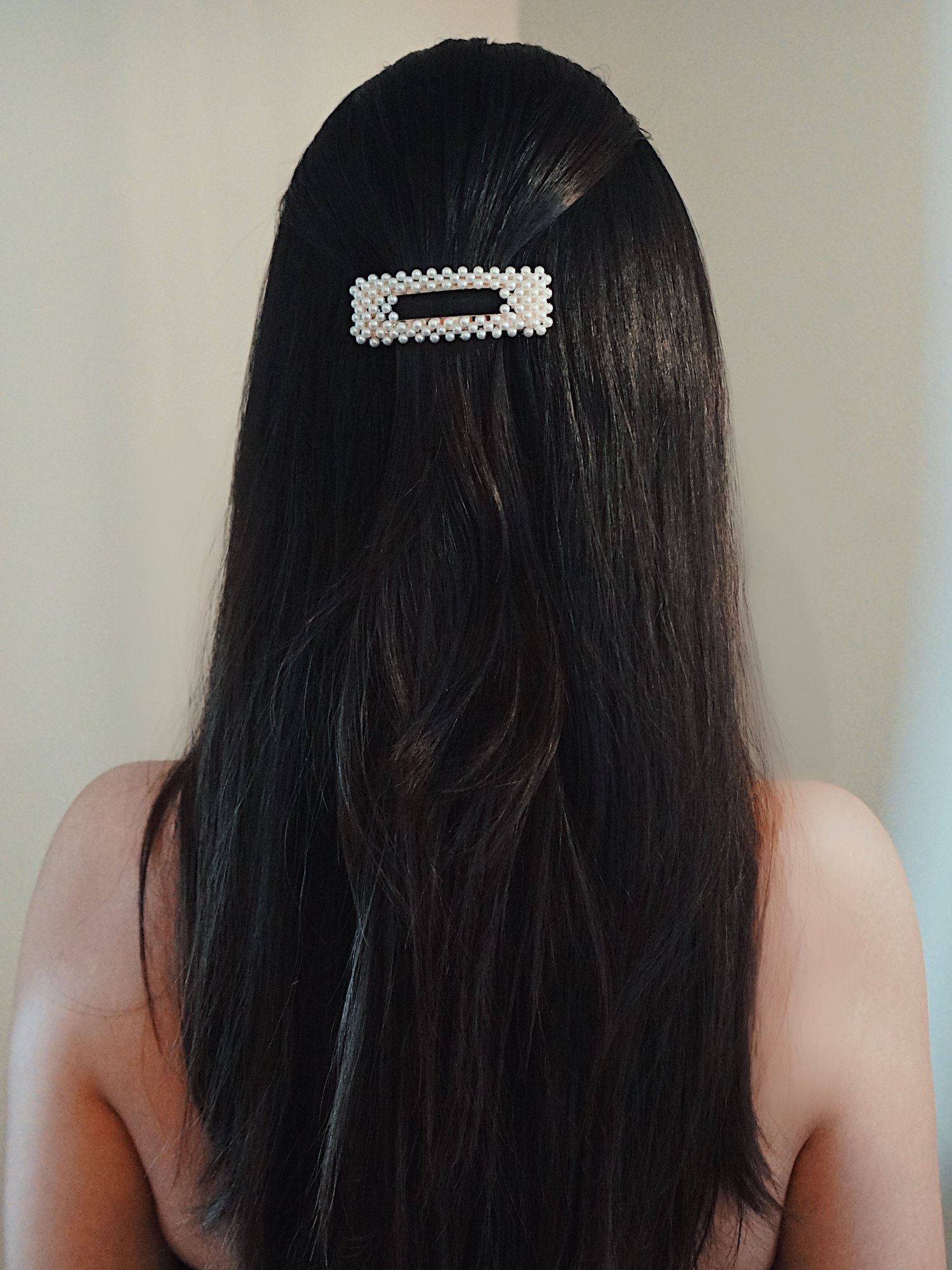 5 Ways to Wear Barrettes Like a Grown-Up — The Off Hours
