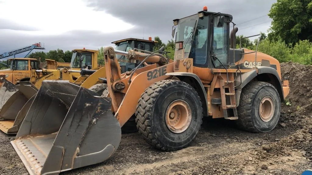 CASE 921E *SOLD* — MC Machinery