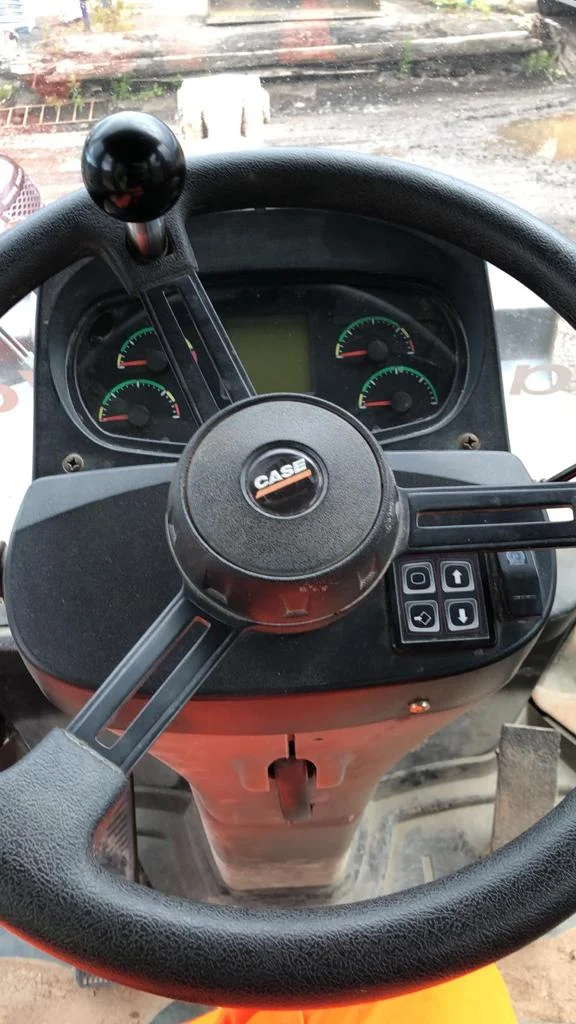 CASE 921E *SOLD* — MC Machinery