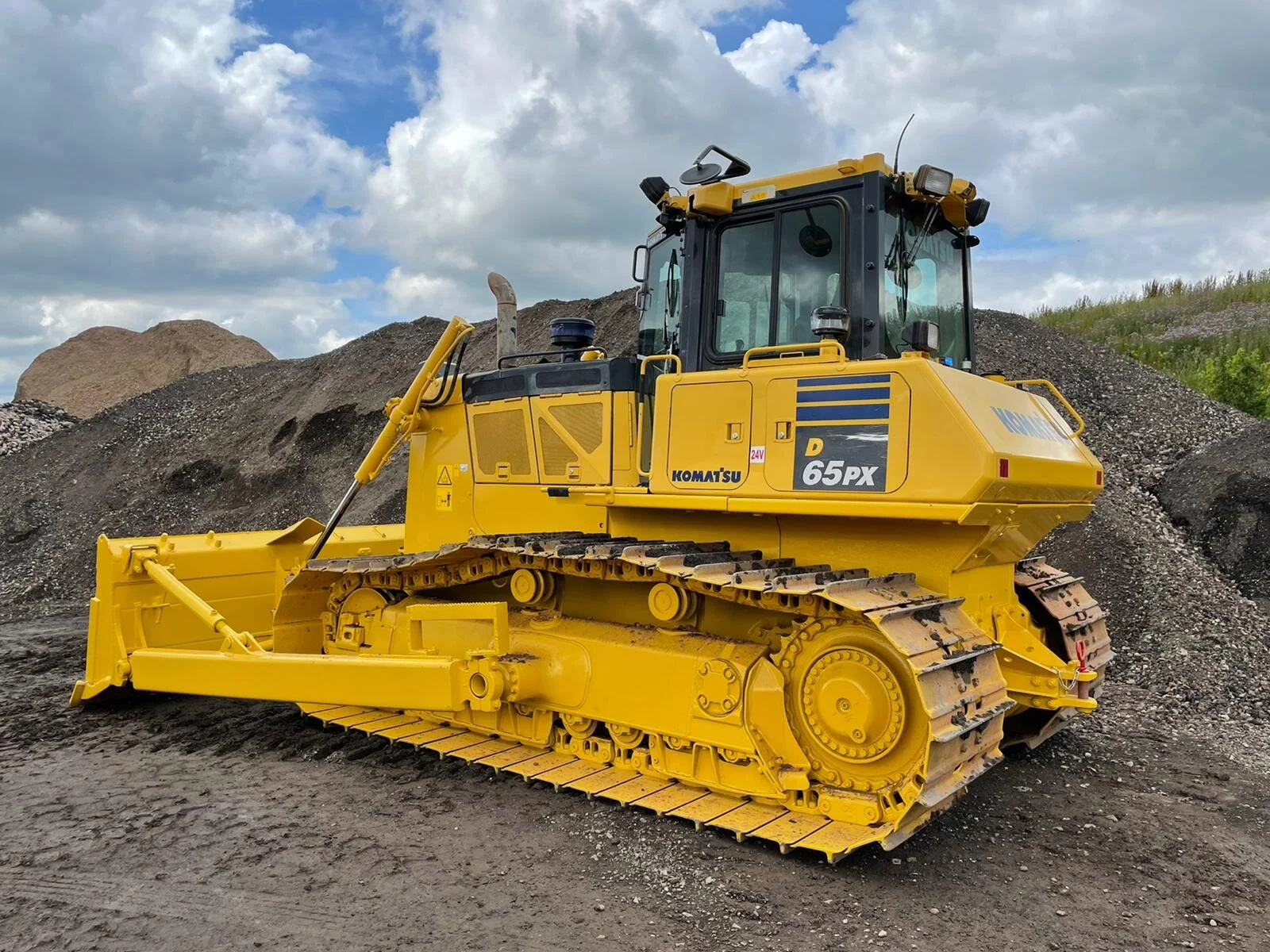 D65PX-18 *SOLD* — MC Machinery