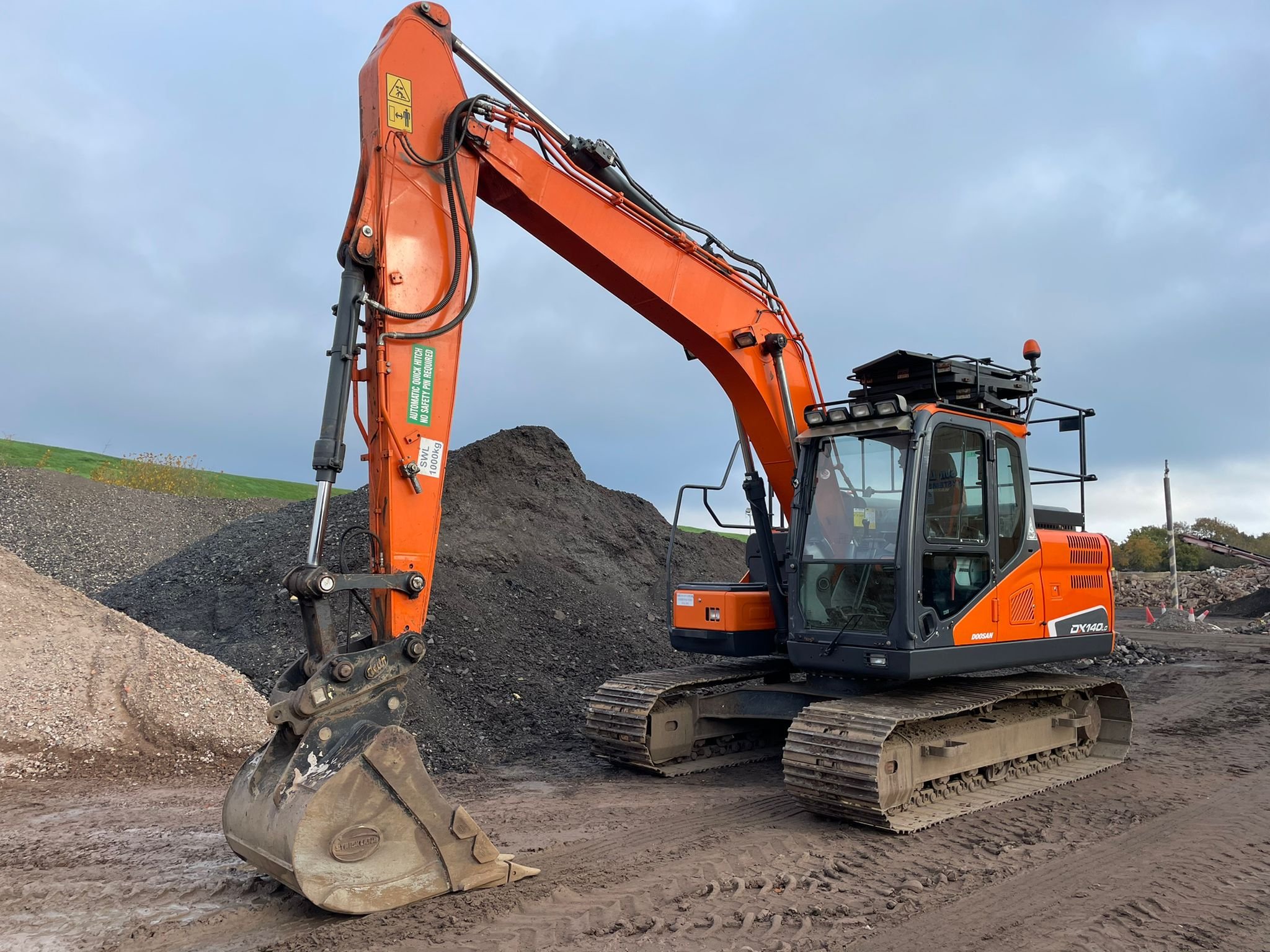 Doosan DX140LC-5 *SOLD* — MC Machinery