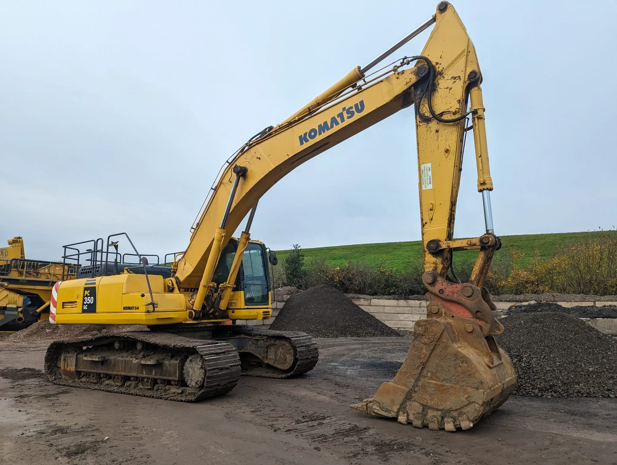 PC350LC-8 *SOLD* — MC Machinery