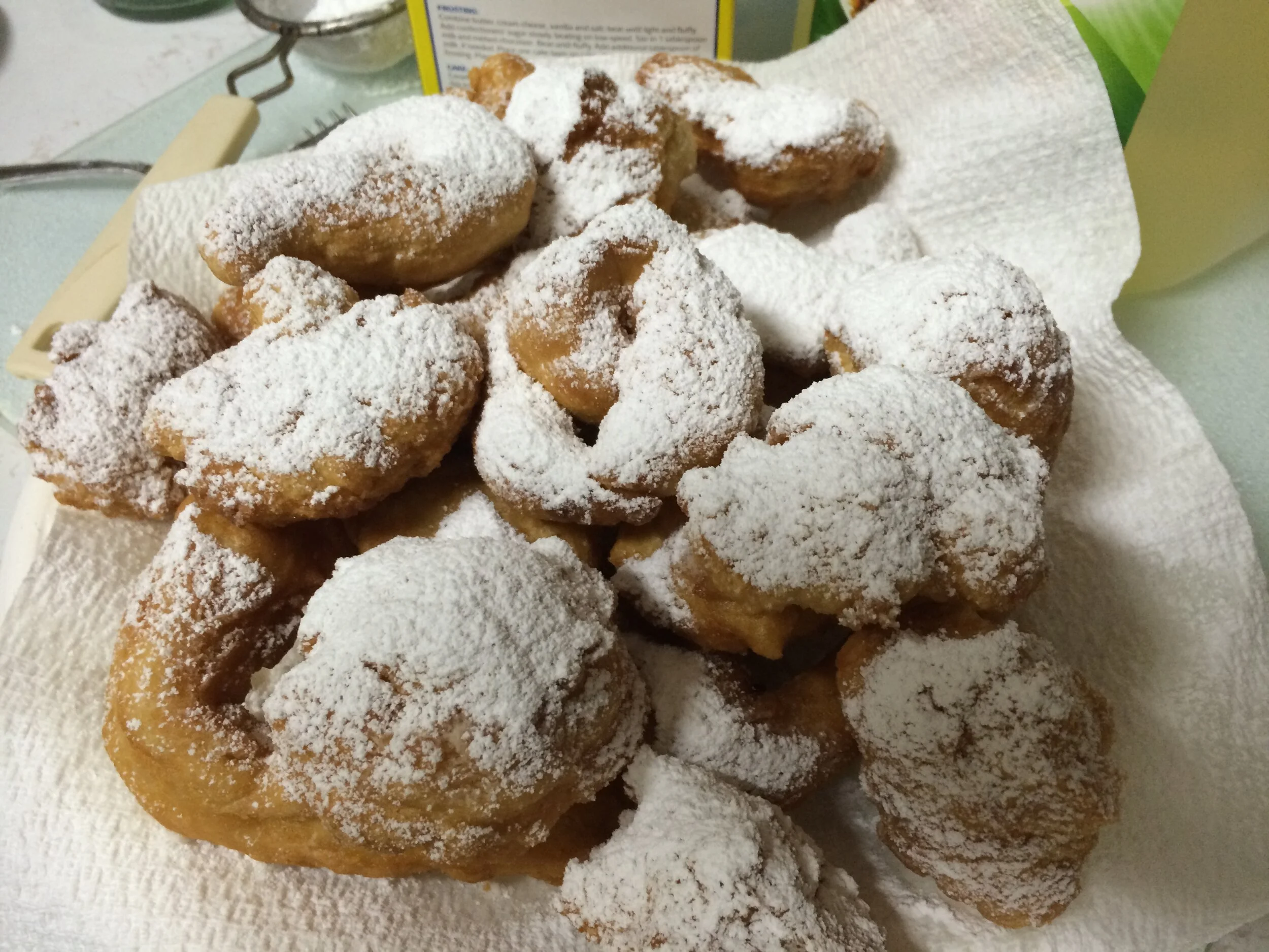 Making Calabrian Zeppole — The Italian Garden Project