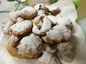 Making Calabrian Zeppole — The Italian Garden Project