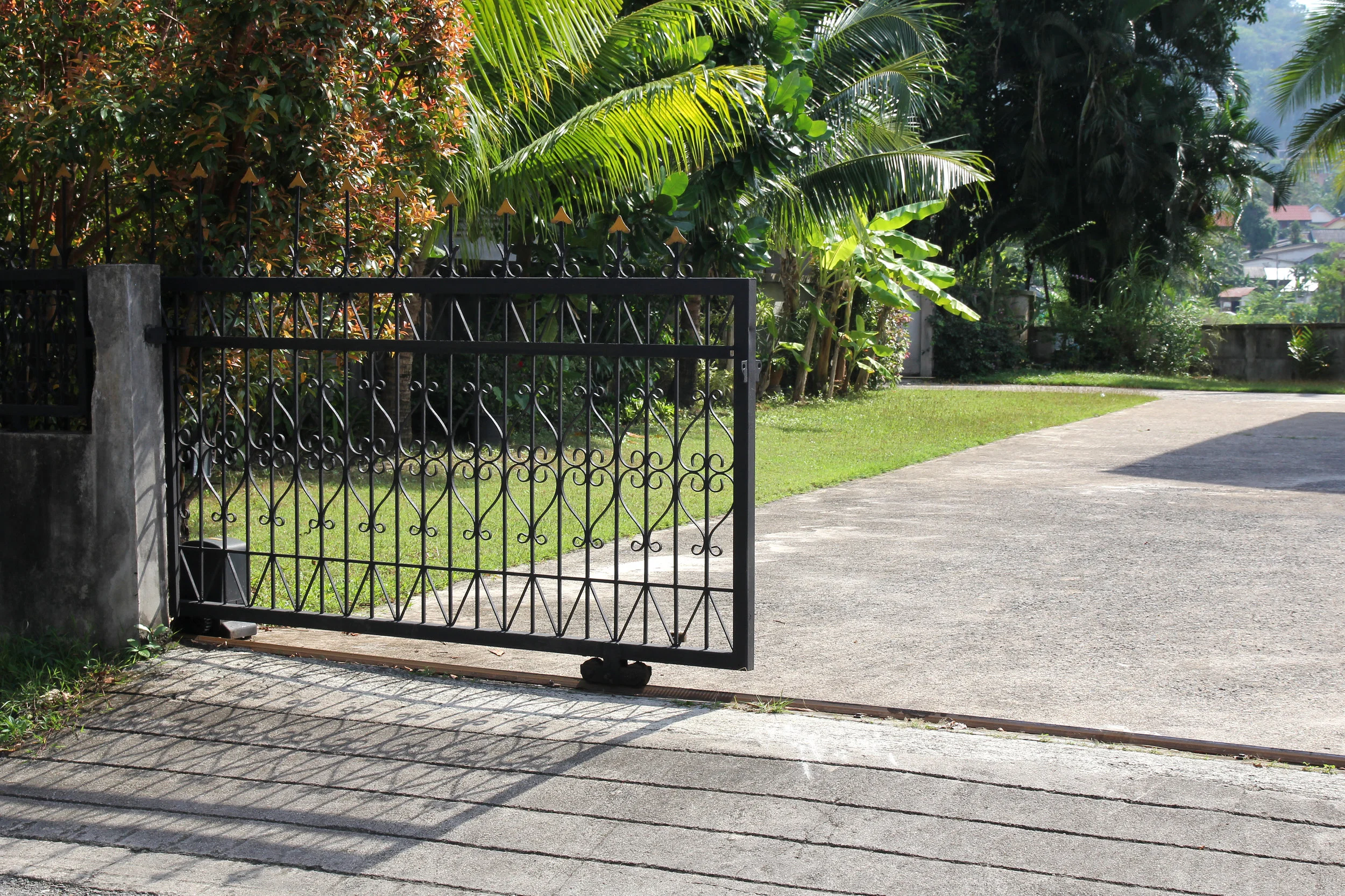 Gate Open Gate Closed