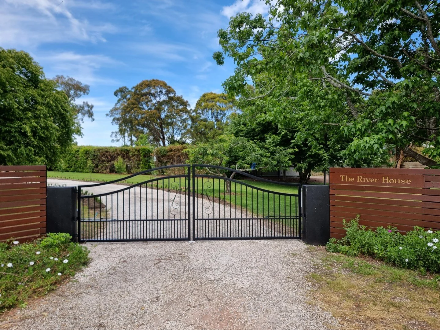 Gate Open Gate Closed