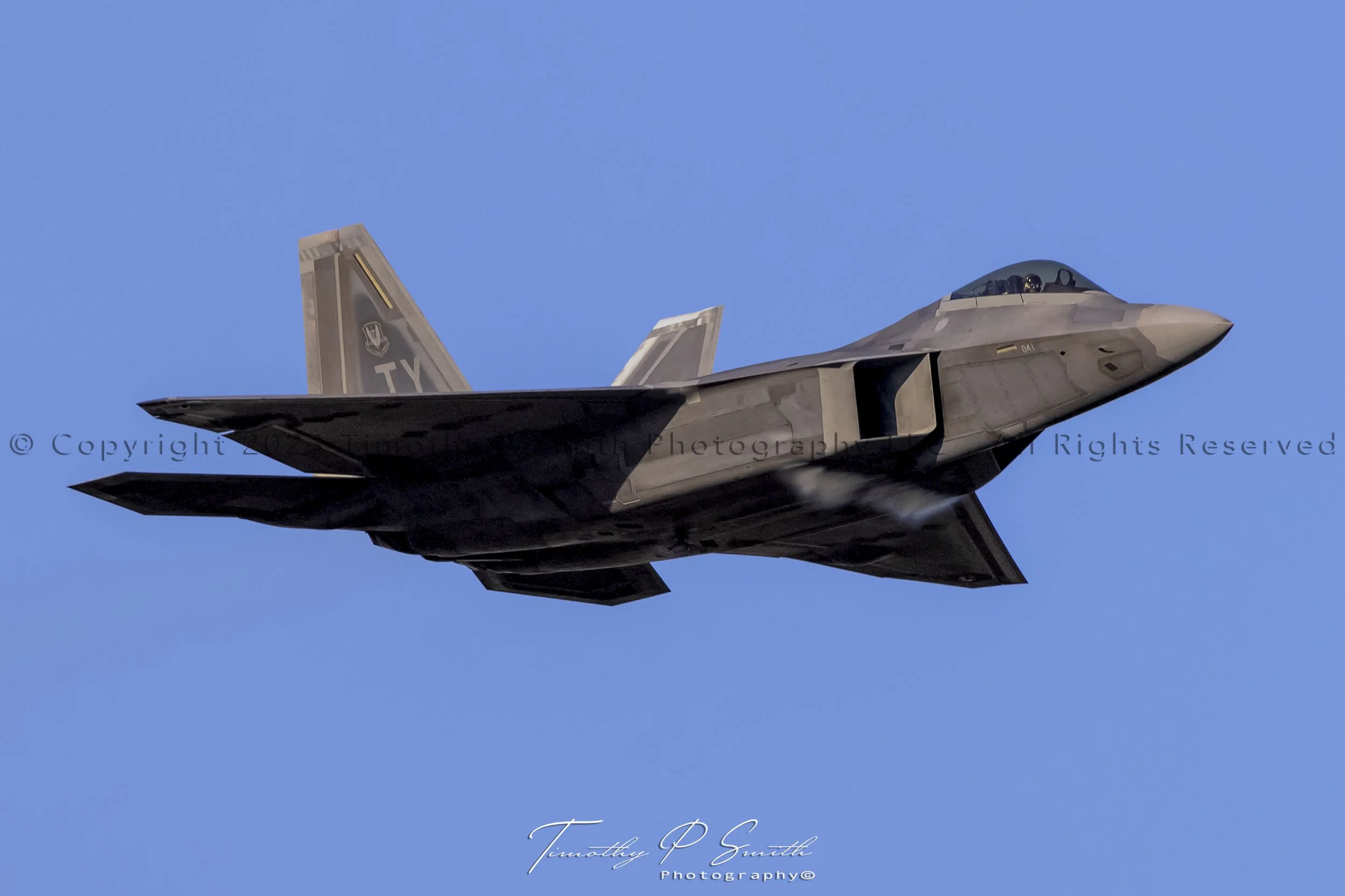 Lockheed Martin | F-22 Raptor USAF Demo Team – Aviation Photography