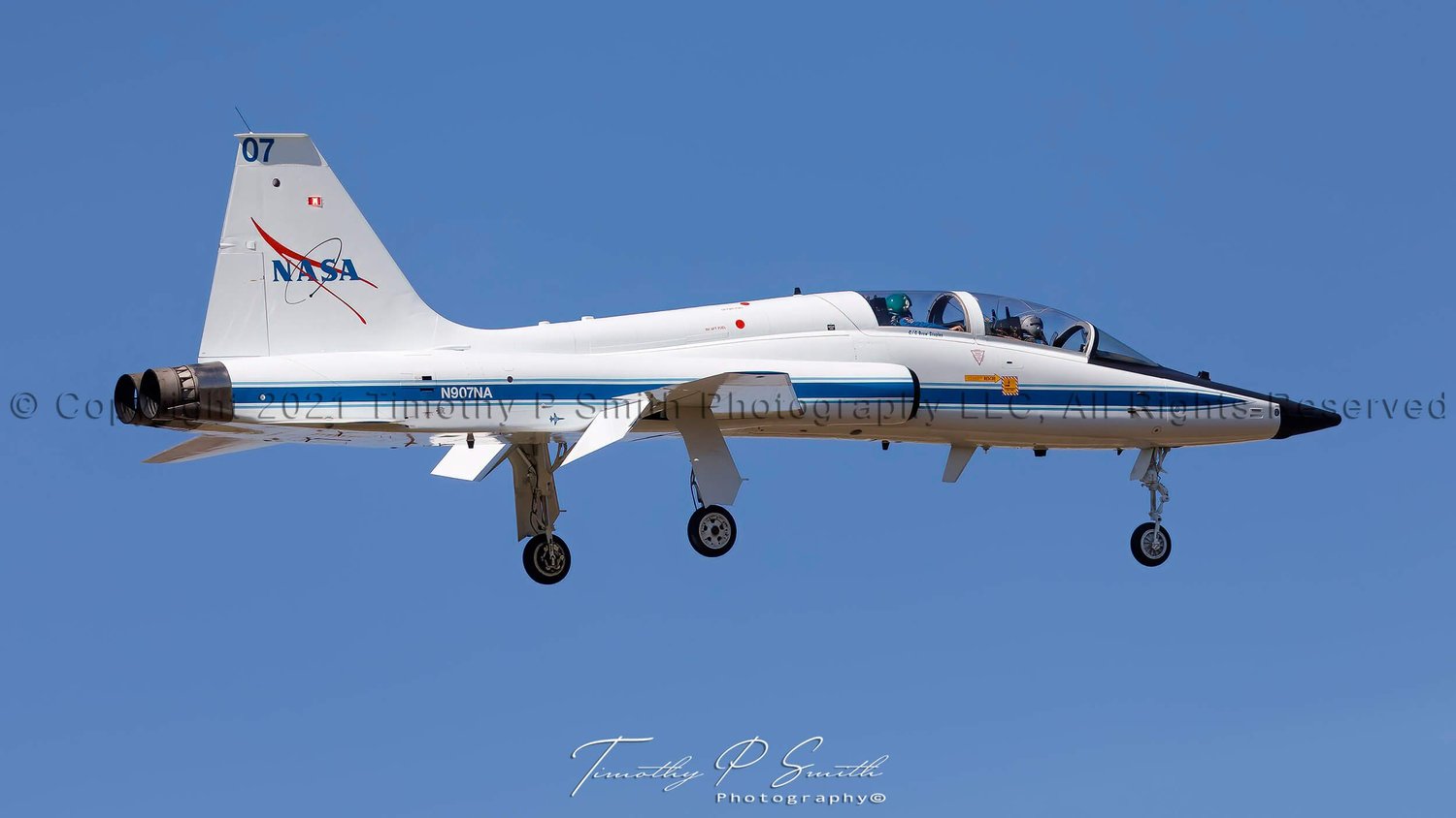 NASA Aircraft — Ellington Field | Aviation Photography