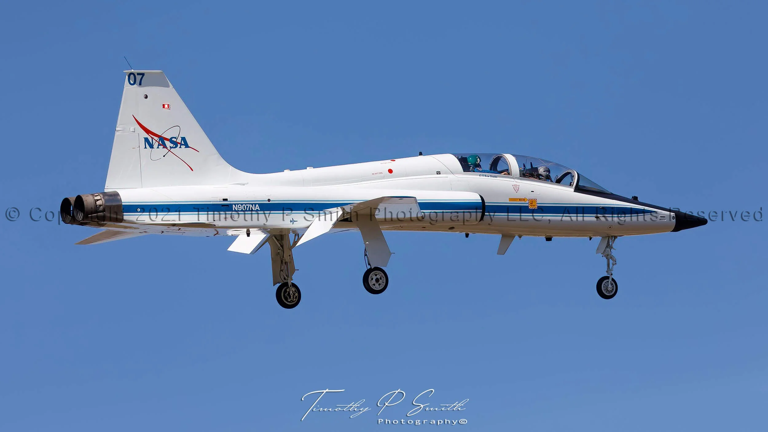 NASA Aircraft — Ellington Field | Aviation Photography