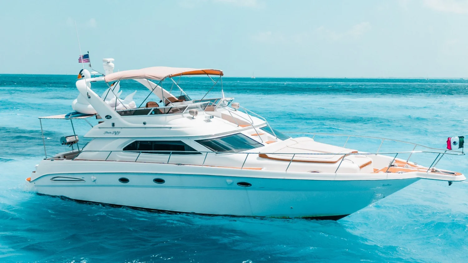 50' Sea Ray — Aqua Experiences | Yacht Charters & Boat Rentals