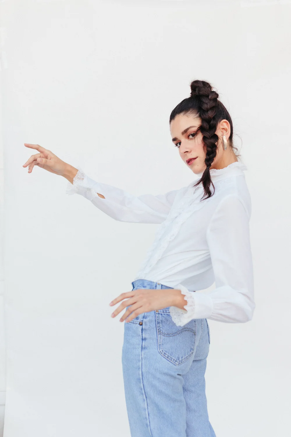 Digital Vintage Marketplace Genzier Makes Vintage Shopping Easy — PAGE ...