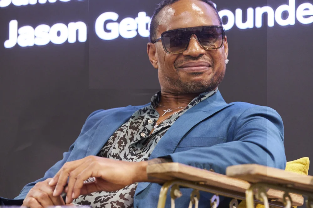 How Karl Kani Pioneered Brooklyn Streetwear Into Global Fashion Trends ...