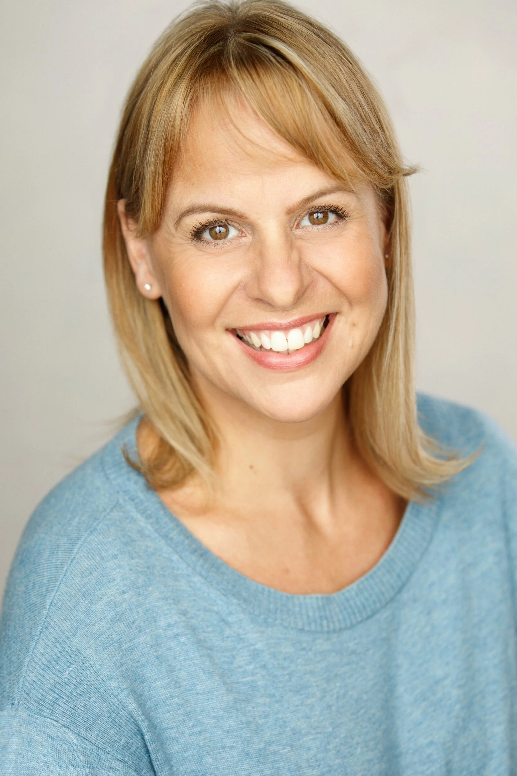 Rebecca Lock's Instagram, Twitter & Facebook on IDCrawl