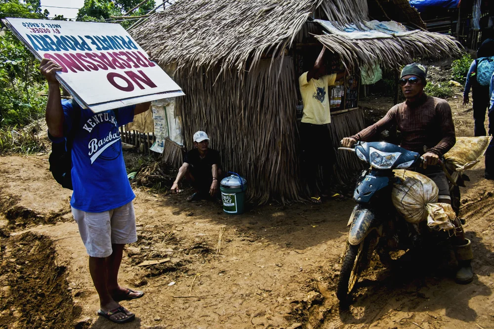 Paracale Gold 2 - Mark Saludes