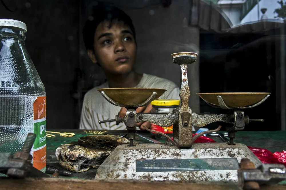 Paracale Gold 2 - Mark Saludes