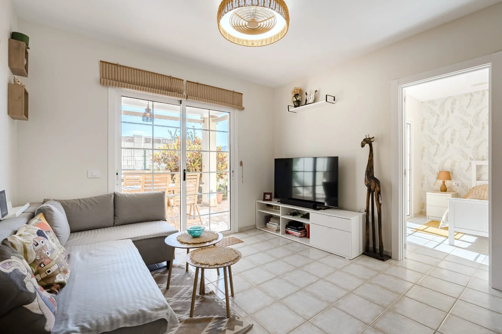 TF2474-C Müüa! Suurepärane 2 magamistoaga korter La Finca kompleksis Chayofa's 335 000€ — Tenerife