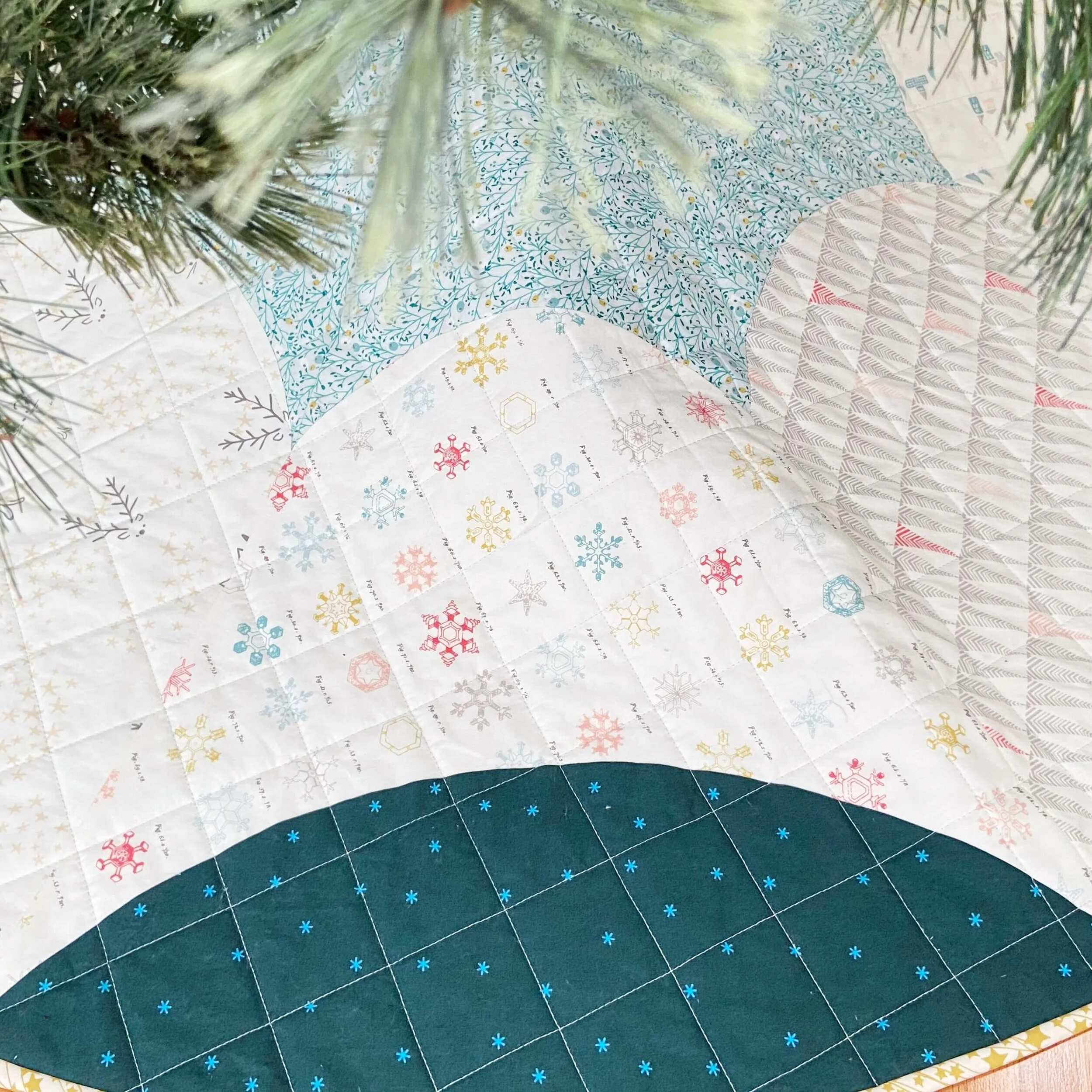 Making a Brightest Star Tree Skirt with Fat Quarters — Megan Collins