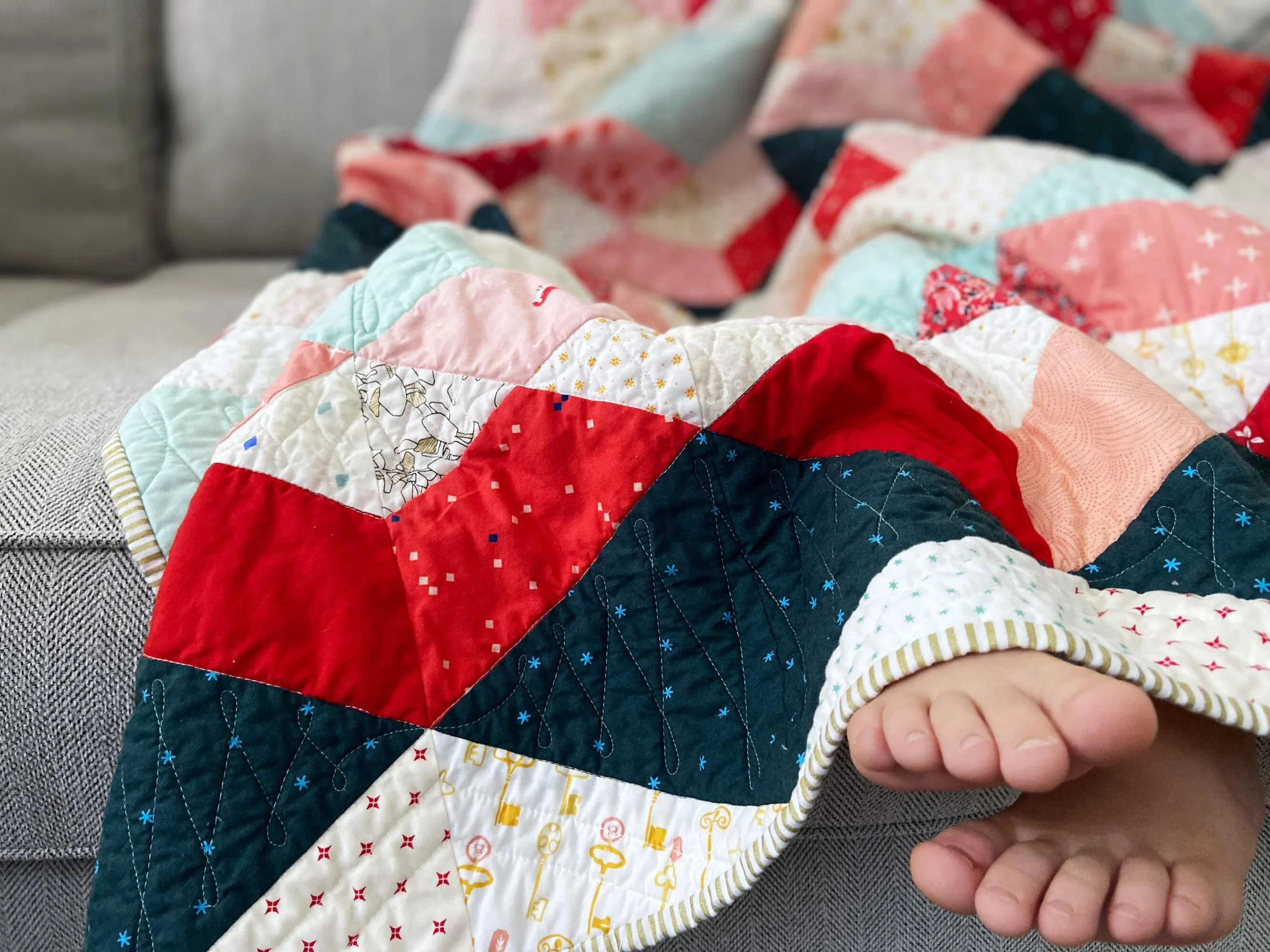 Holiday Quilt Pattern Inspiration — Megan Collins Quilt Design