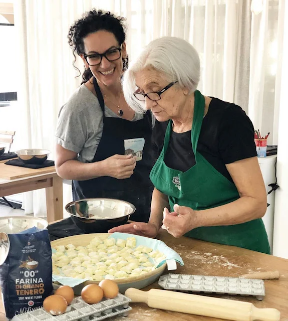 La Mamma Italiana — The Little Italian School