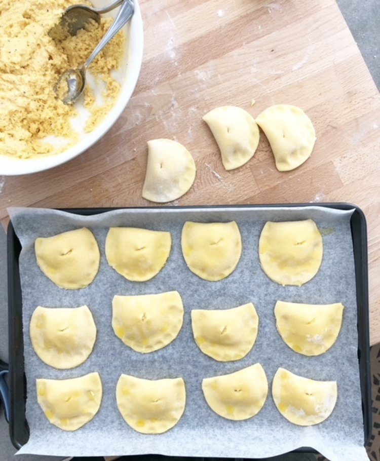 'I Fiadoni.' A Traditional Italian Easter Recipe from Molise — The ...