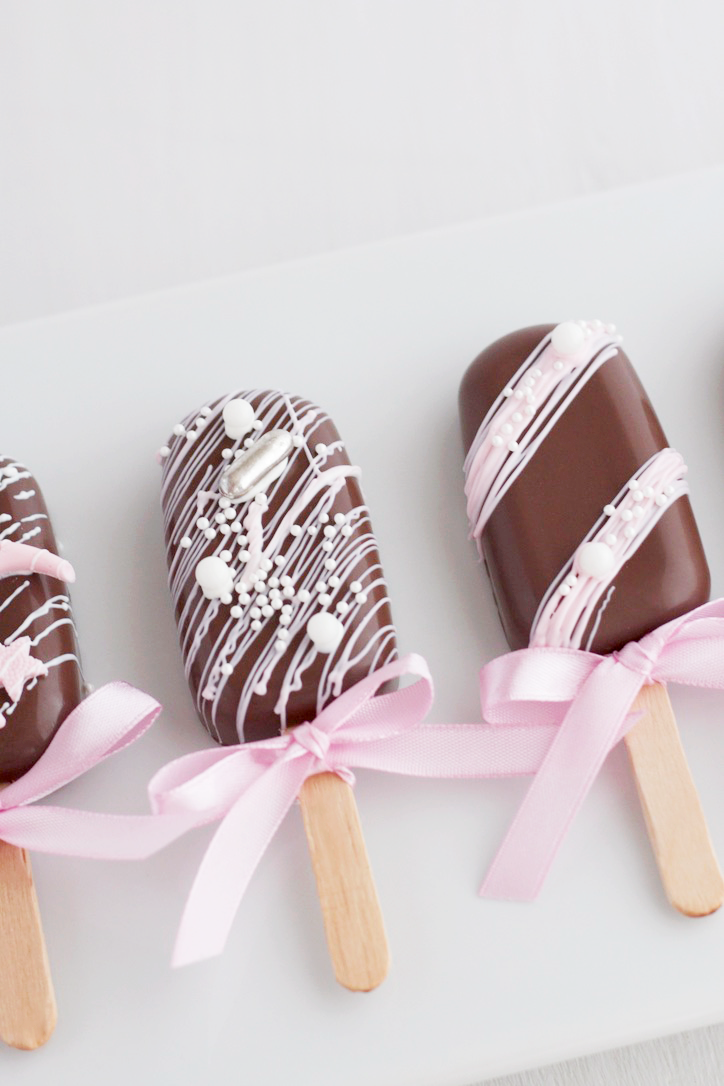 Chocolate cakesicles — Rose Vanilla