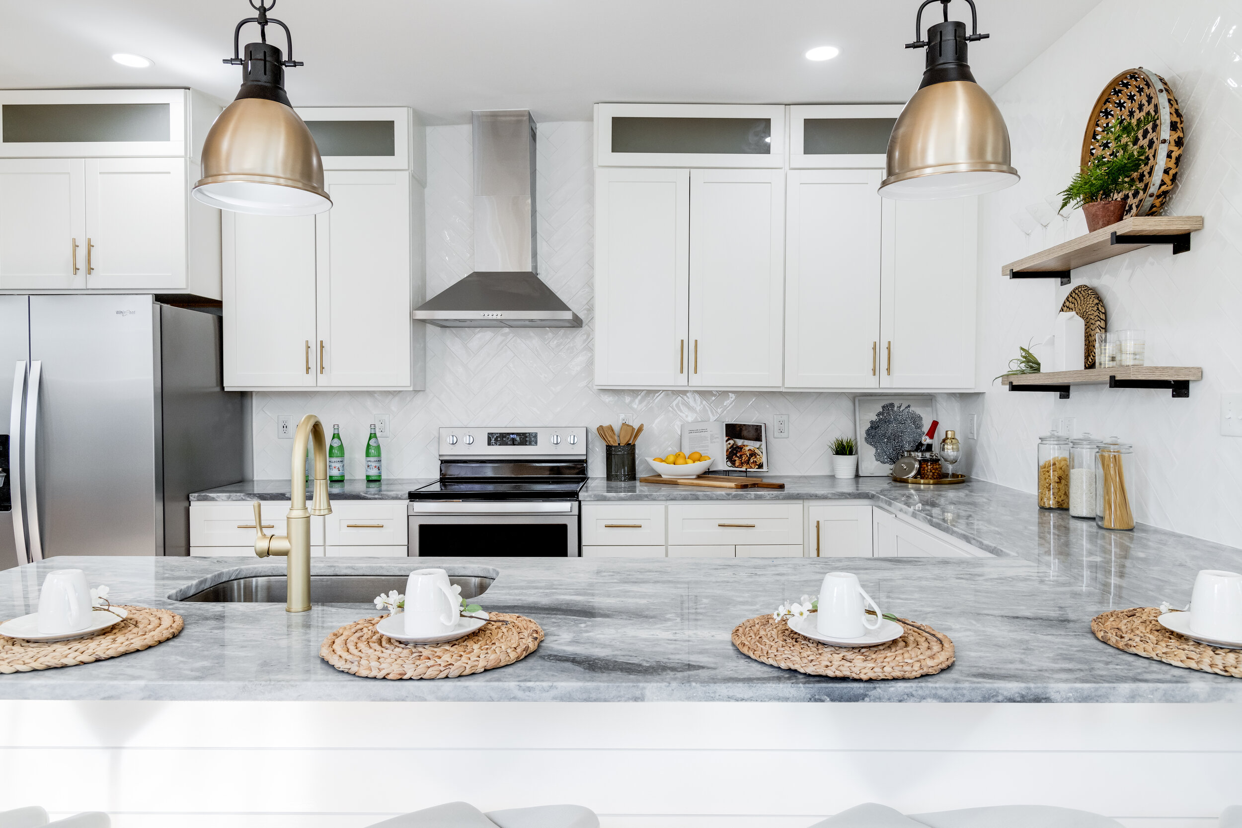 KITCHEN AND BATH DESIGN — Claude Living
