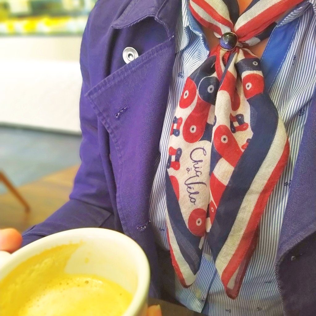 Case Study: Chic à Vélo — Xandra Jane Design