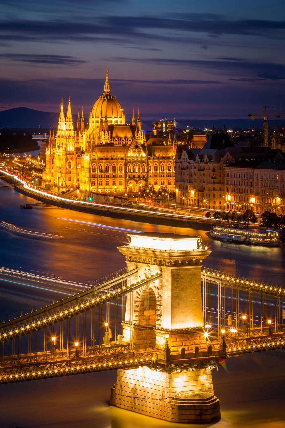 Top 8 Photo Spots To Photograph Budapest In the evening | Belinda Shi ...
