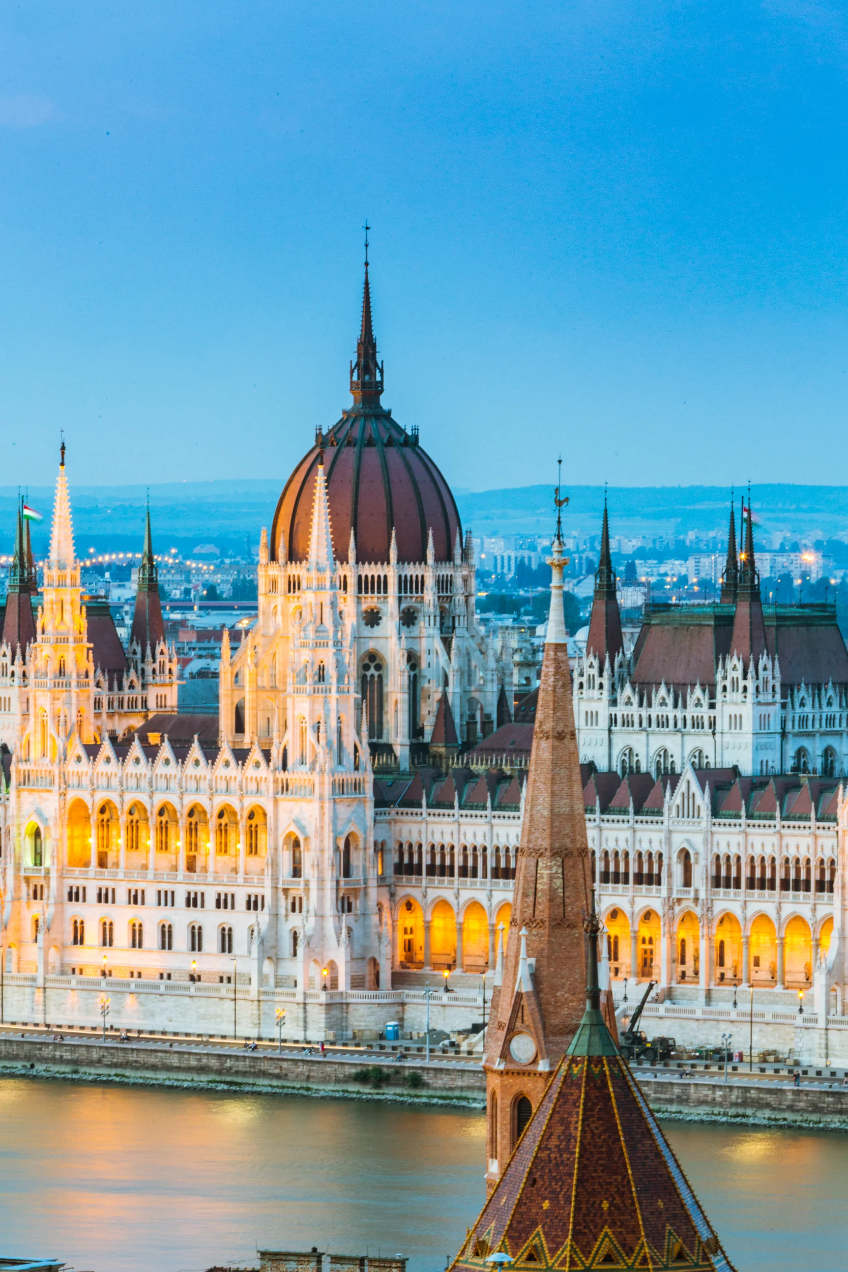 Top 8 Photo Spots To Photograph Budapest In the evening | Belinda Shi ...