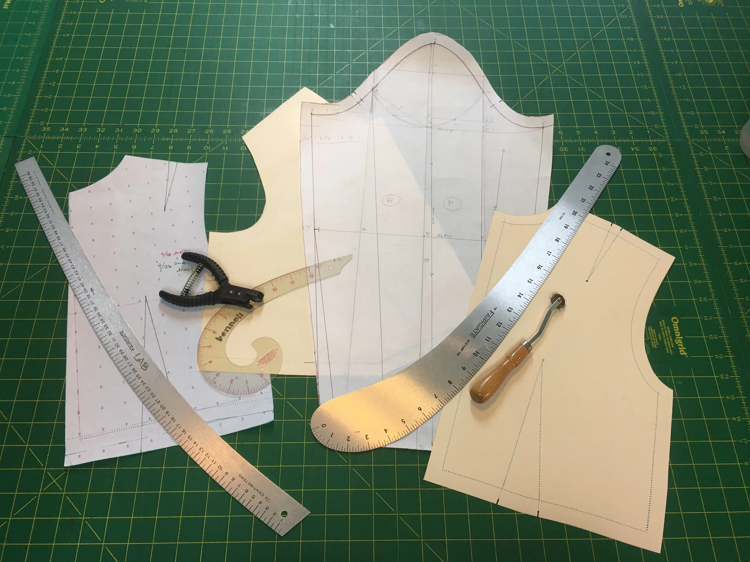 Pattern Making — El Bee Stitch Lab