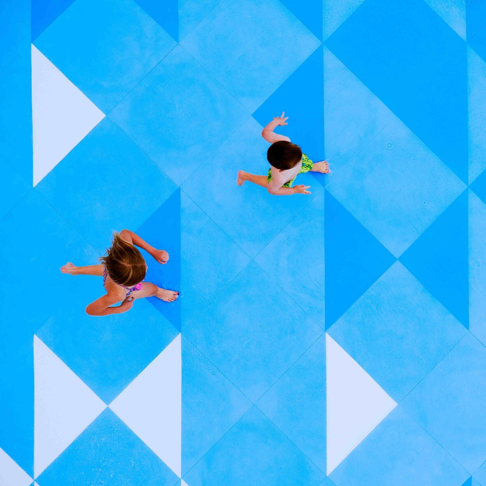 Non Slip Tiles for Pool Decks & Splash Pads — Life Floor