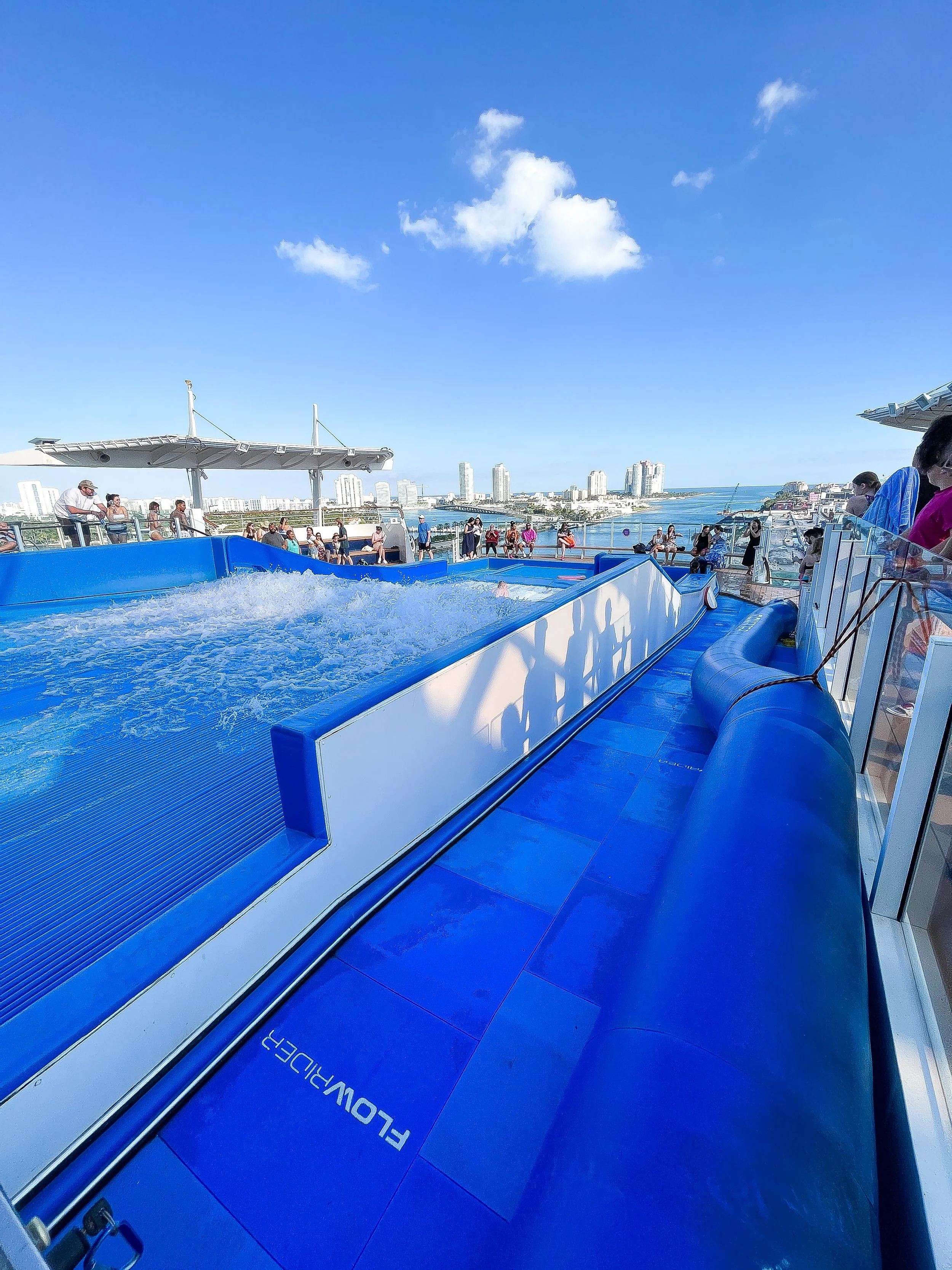 Life Floor in the Caribbean — Life Floor