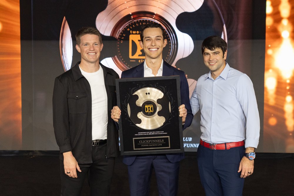 Alex Albarran | Home