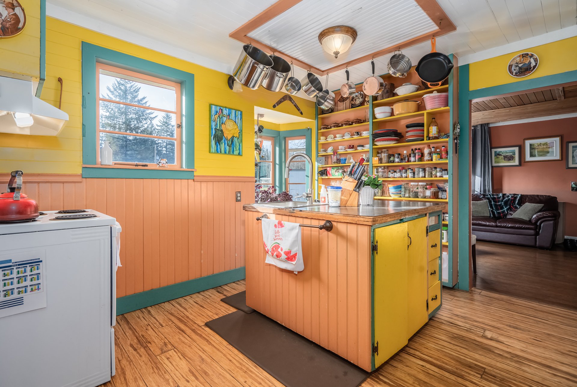 Leah Chandler Real Estate