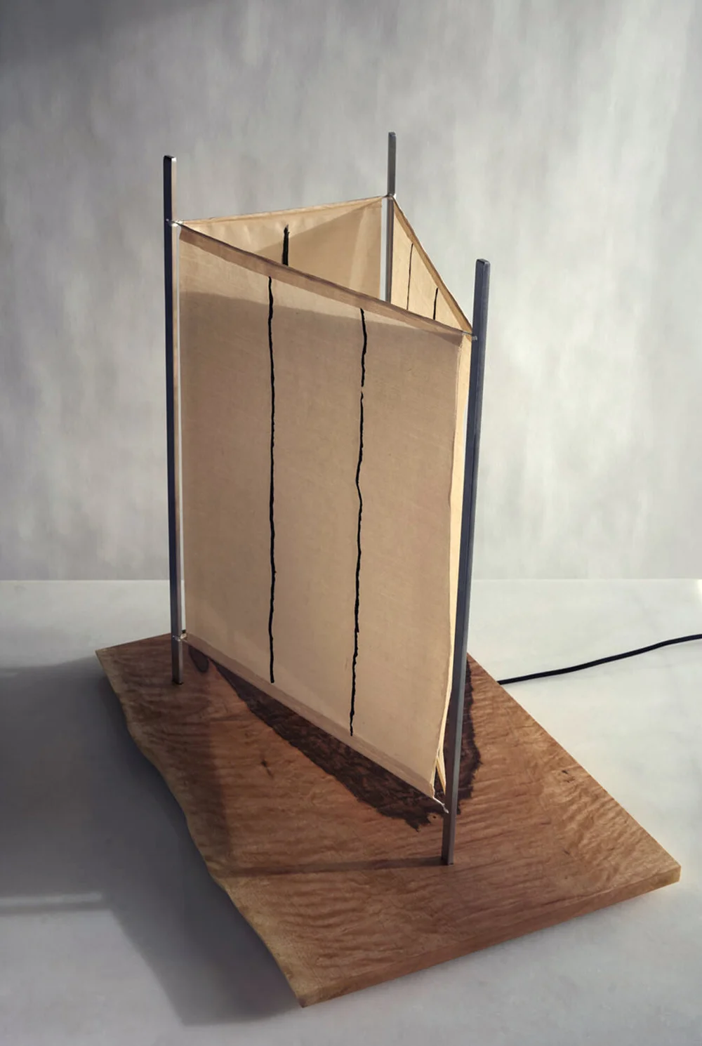 SERIES 3 A — THE FIELD LIGHTING