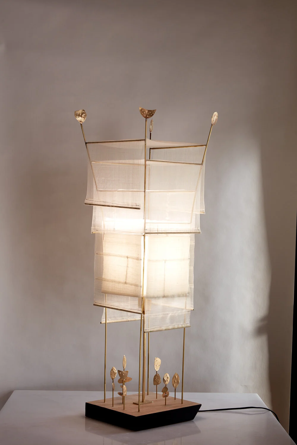 SERIES 1 G — THE FIELD LIGHTING