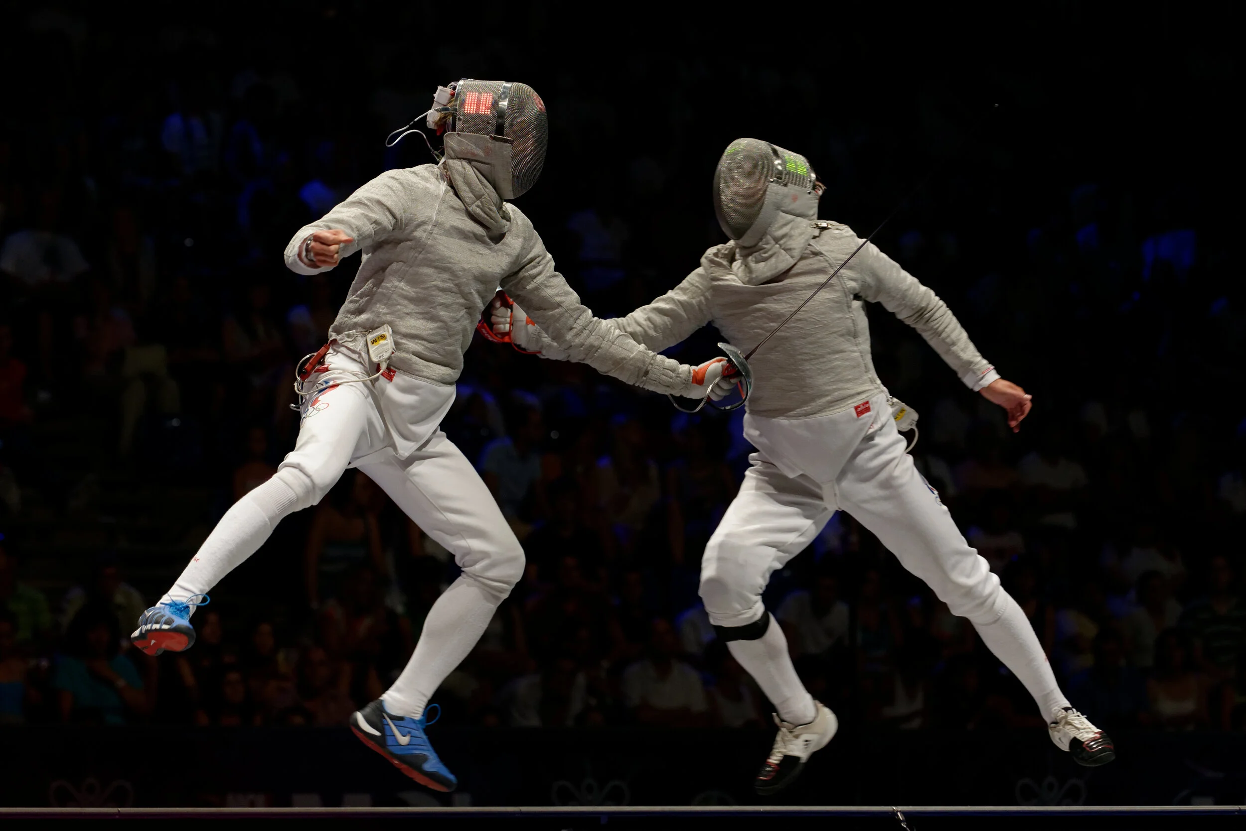 Fencing Classes — Las Vegas Fencing Academy