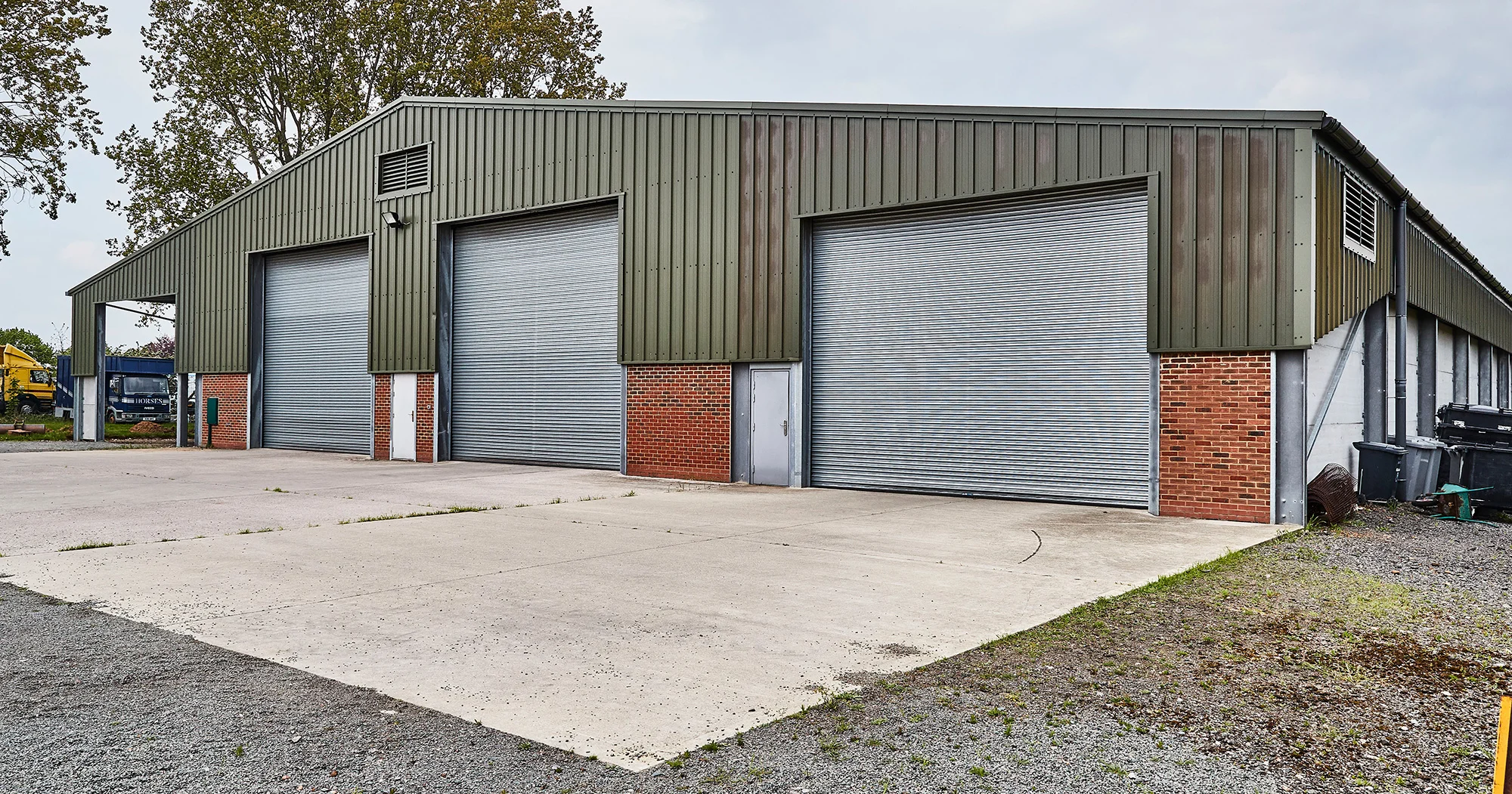 Grain store with dryer and lean-to — Morgan Farm Machinery