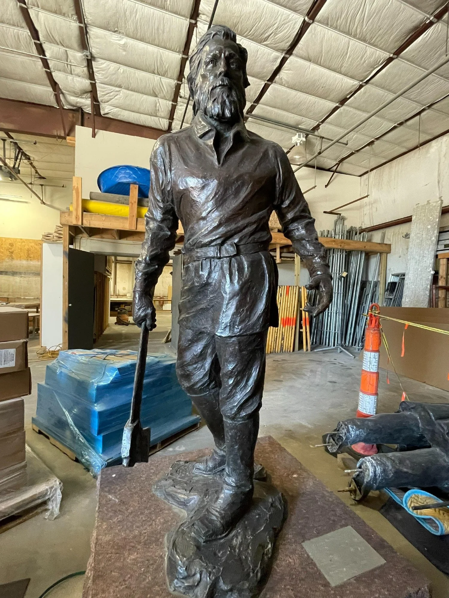 Statue visits Lund-Ross — Lund-Ross Constructors